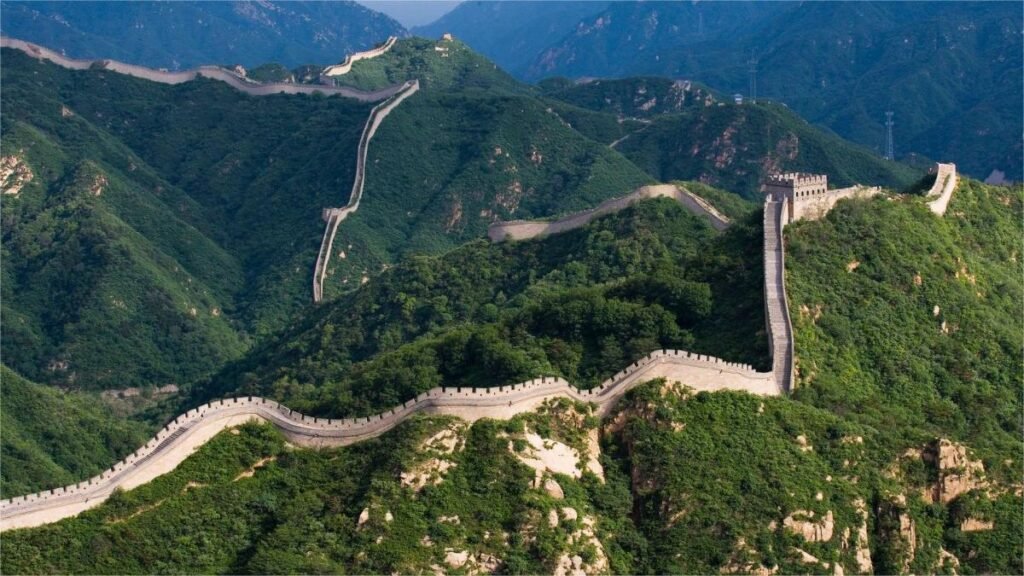 How long is the Great Wall of China - chinatripedia
