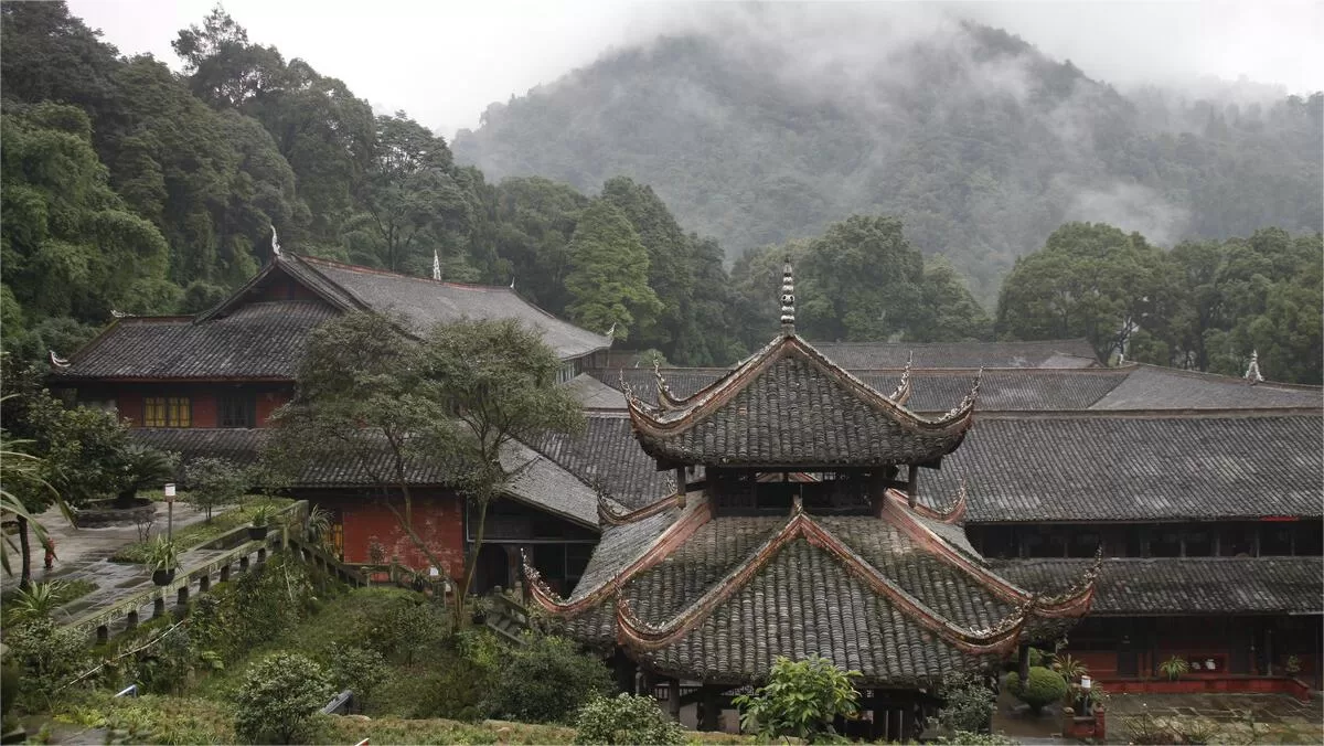 Fuhu Temple in Mount Emei - Ticket Price, Opening Hours, Location, and ...